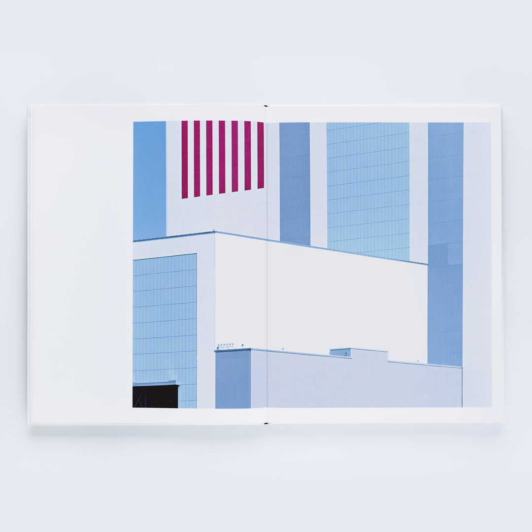 LAND SPACE – MT Gallery Inc.